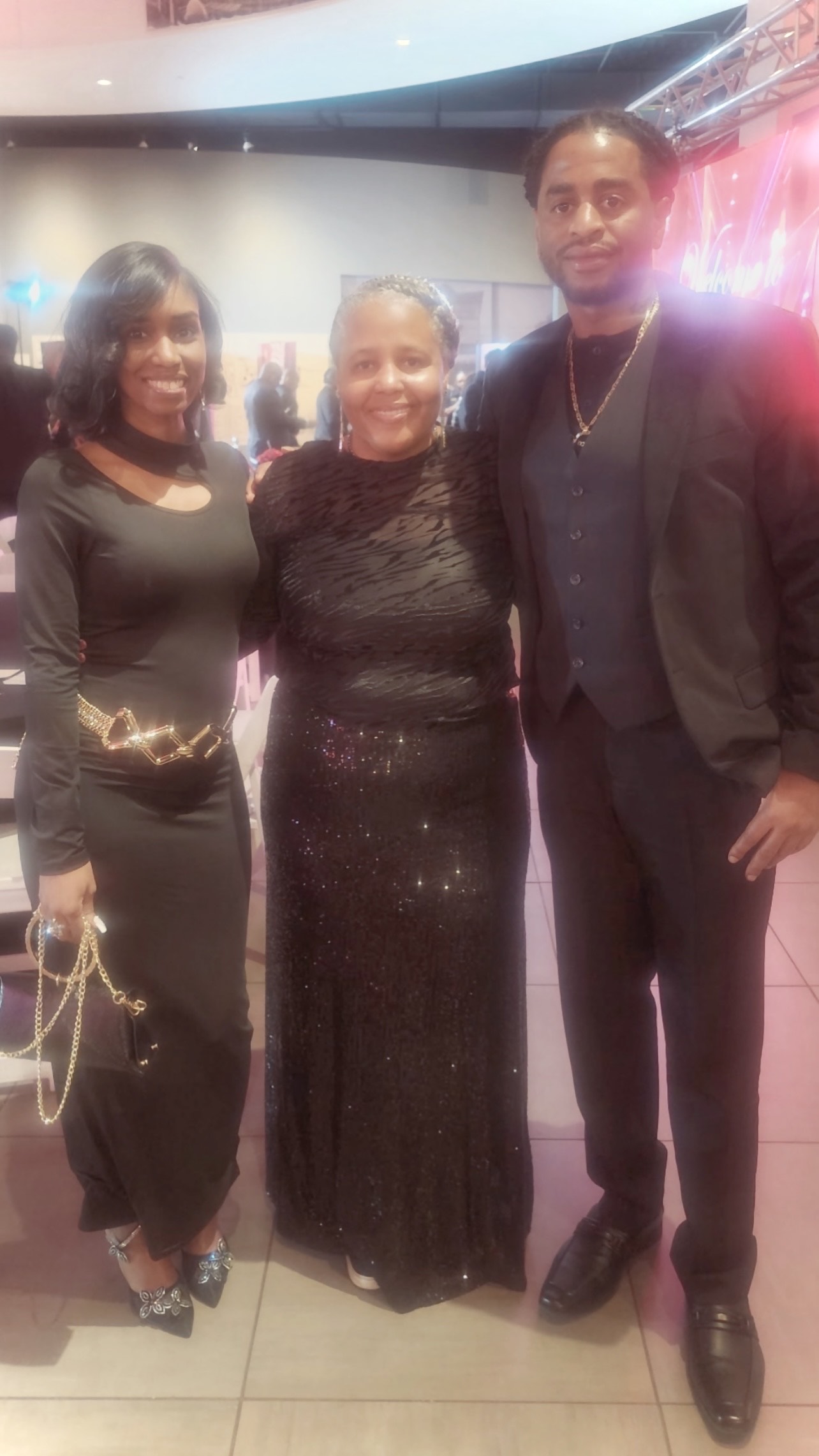 Breaking Barriers: Greater Cleveland Association of Black Journalists ...